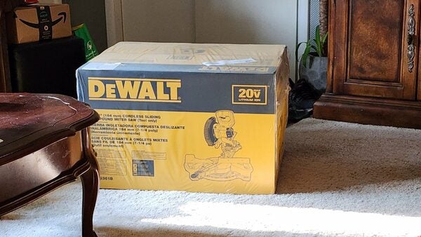 [Home Depot] DeWalt 20V MAX Cordless 7-1/4-inch Sliding Miter Saw (tool ...