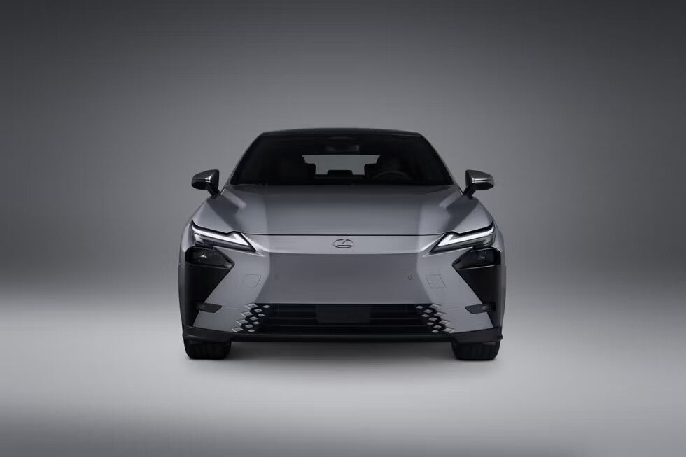 Lexus ES 8th generation, beginning with 2026 model year - Hybrid and EV ...