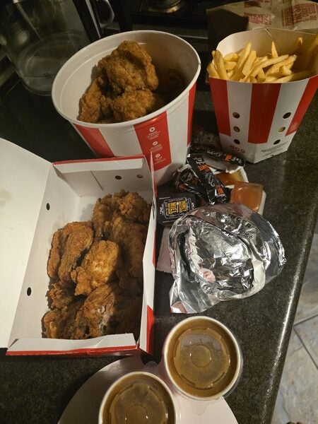 [KFC] Free 6 pieces chicken or tenders upon $15 purchase (App required ...
